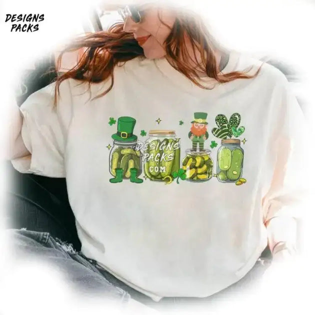 Vintage Pickle Pickle Lover St Patrick’s Day Pickle PNG Design